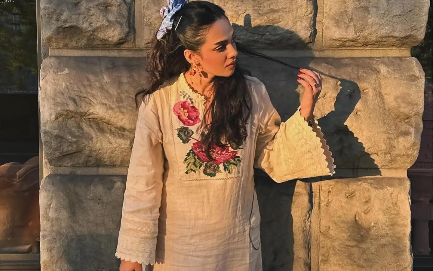 Valentine’s Day Dress Ideas for the Dinner Date – Cord Studio